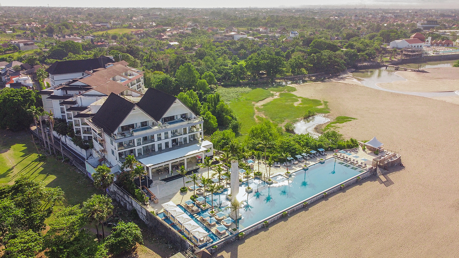 Gallery - Lv8 Resort Hotel